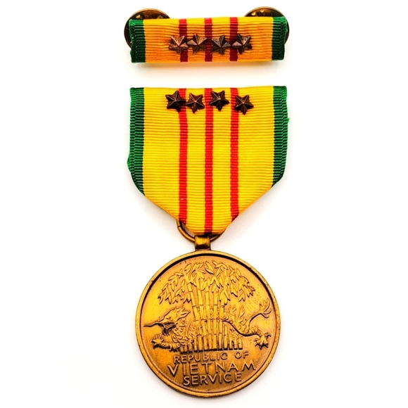 Vintage | Accessories | Vintage Vietnam Service Medal Usa Military ...
